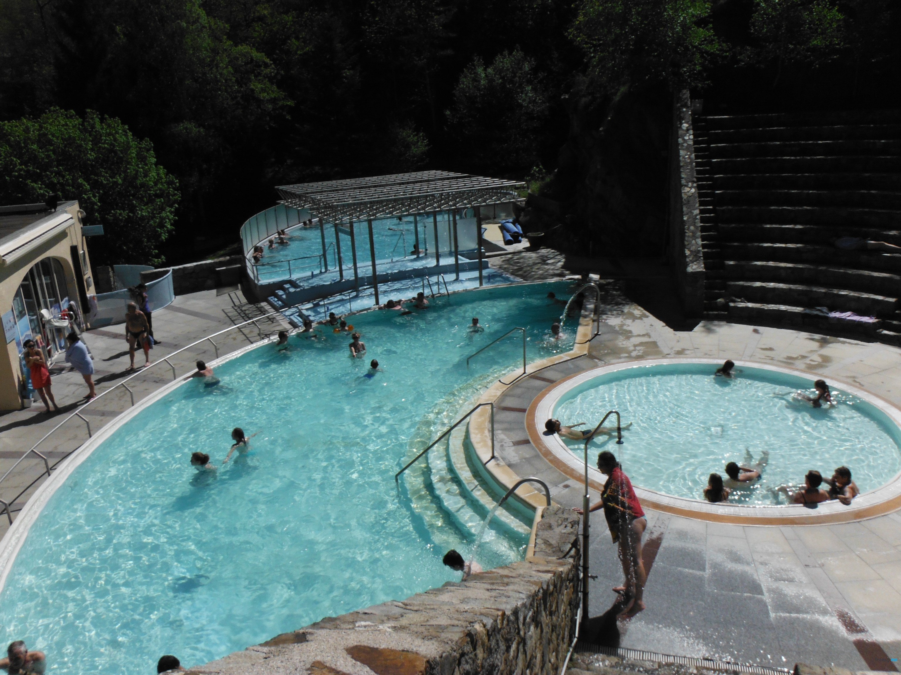 Bains d'eaux chaudes Saint-Thomas dans les Pyrénées